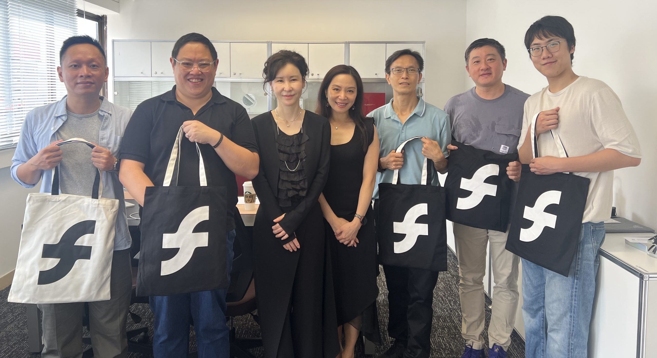 Vincent Medical’s Engaging Visit to PolyU’s SFT - Medical Textiles and ...
